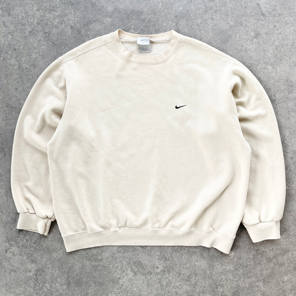 Nike RARE 2000s heavyweight embroidered sweatshirt (XL) – Linear Store